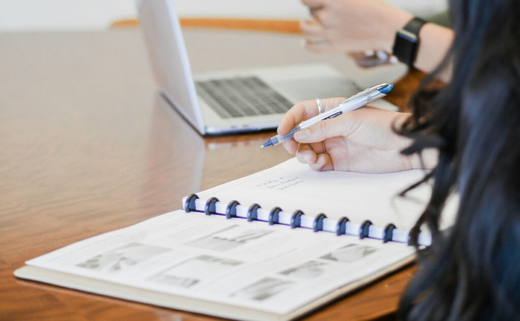 Devenir CPA en France : toutes les démarches à suivre